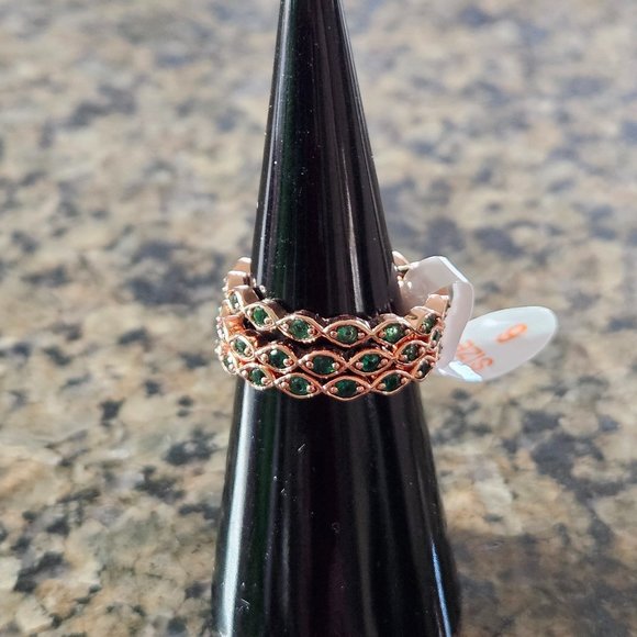 Bomb Party | Jewelry | Bomb Party Rbp4928 Farmhouse Unicorn Emerald ...